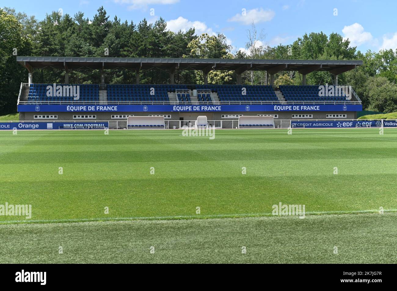 Le centre national du sport hi-res stock photography and images - Alamy