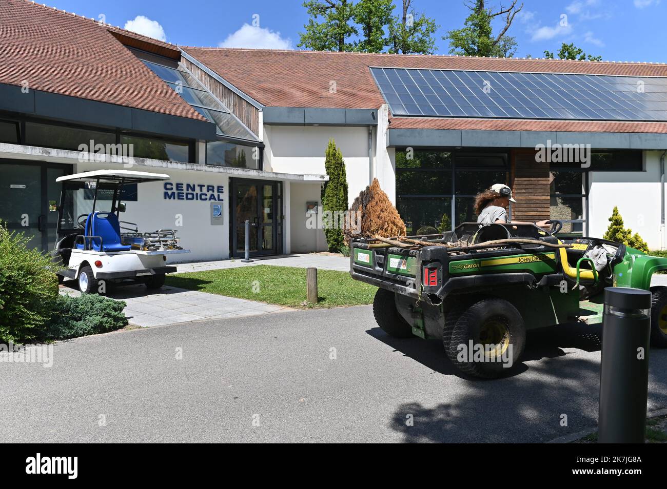 Le centre national du sport hi-res stock photography and images - Alamy