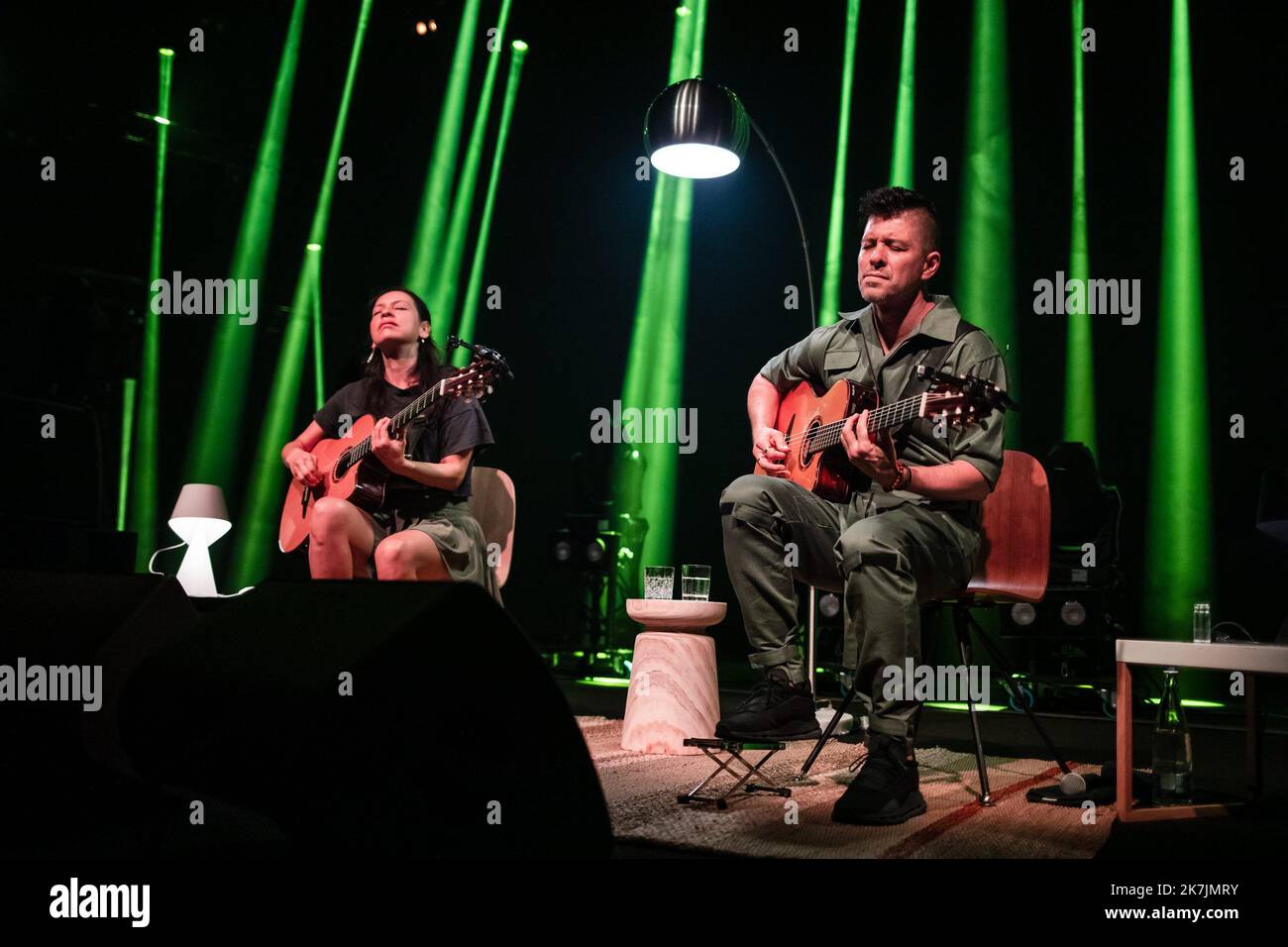 Chanteurs de flamenco hi-res stock photography and images - Alamy