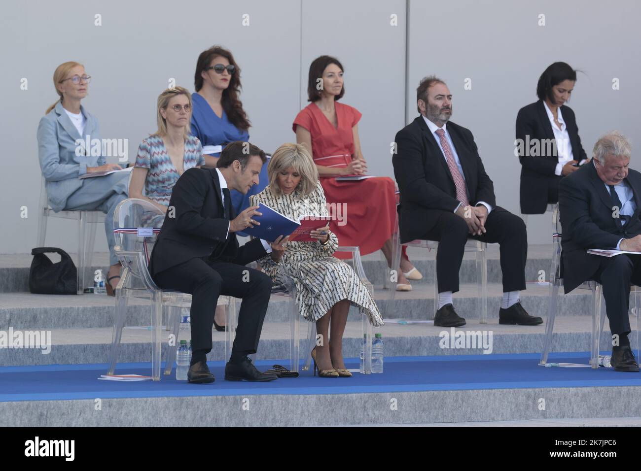 ©Sebastien Muylaert/MAXPPP - Paris 14/07/2022 Emmanuel et Brigitte ...