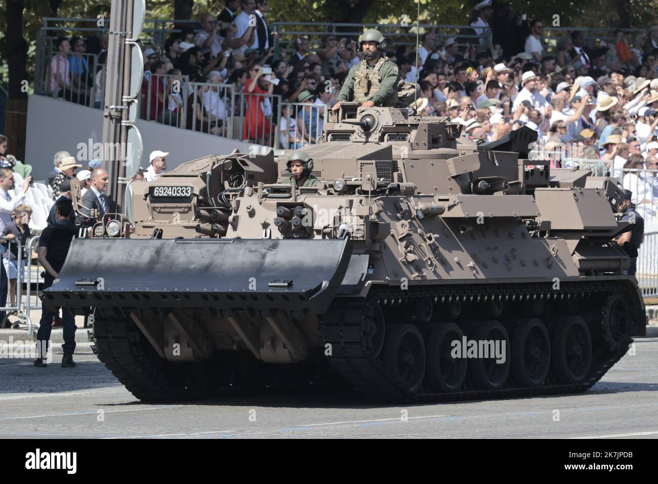 ©Sebastien Muylaert/MAXPPP - Paris 14/07/2022 Illustration troupes ...