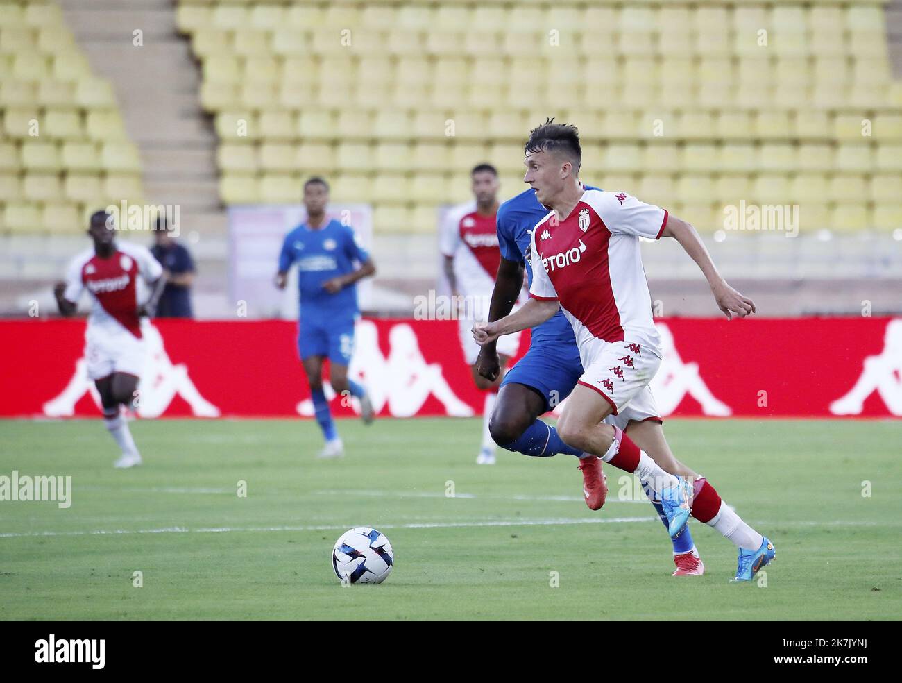 Tour de la ligue des champions hi-res stock photography and images - Alamy