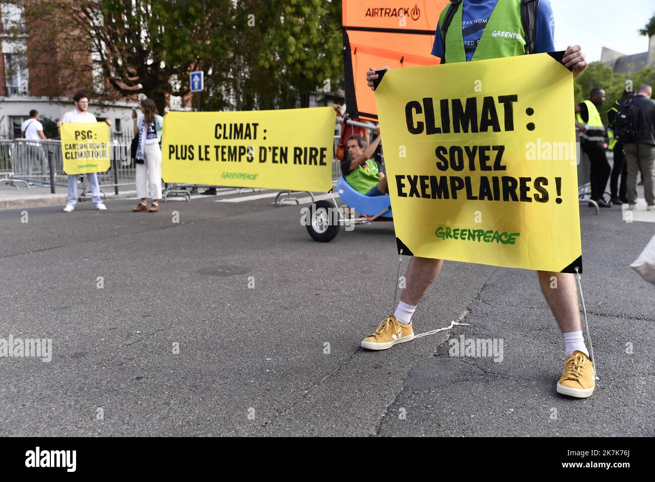 Climat action hi-res stock photography and images - Alamy