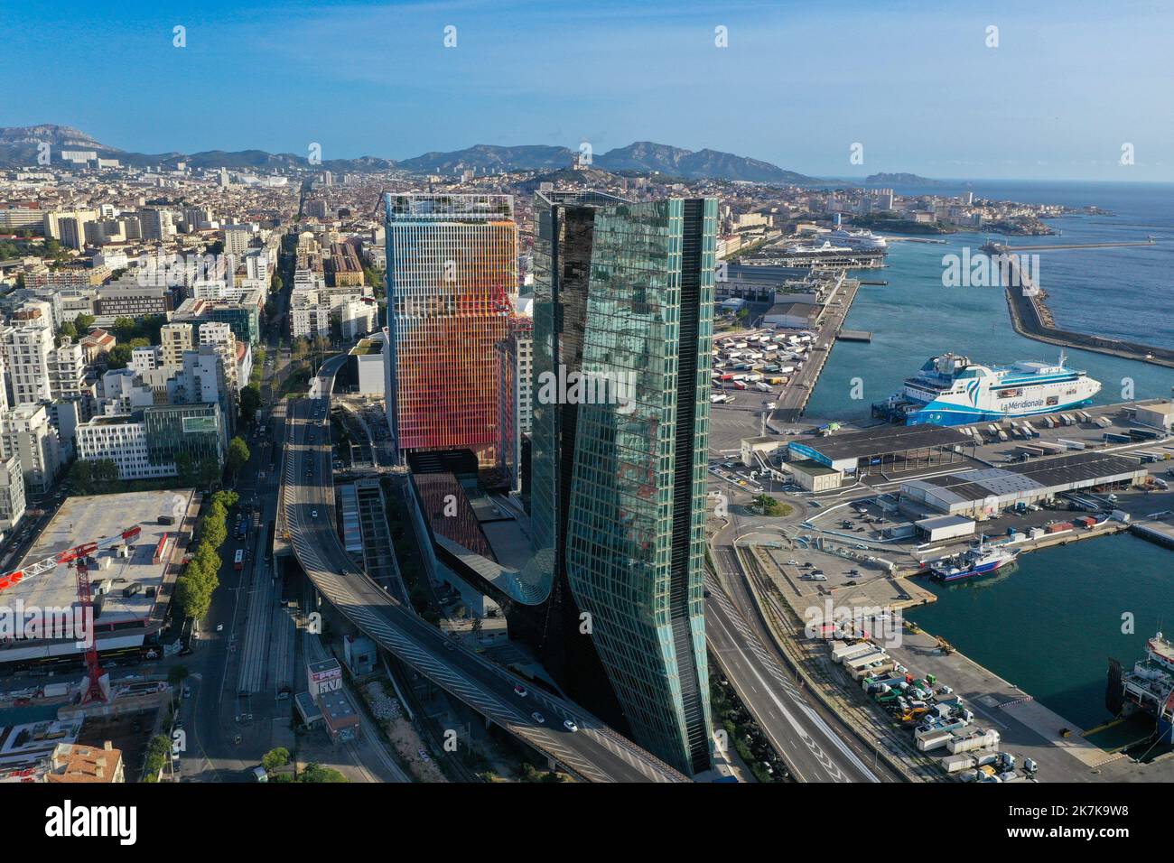 Skyline du port de marseille hi-res stock photography and images - Alamy
