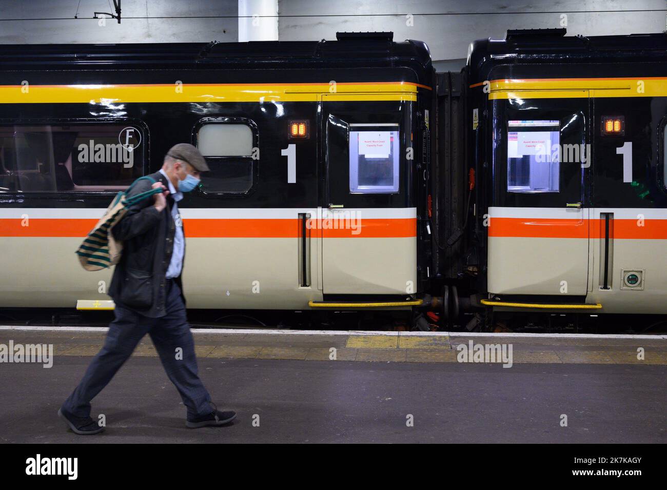 Vieux train uk hi-res stock photography and images - Alamy