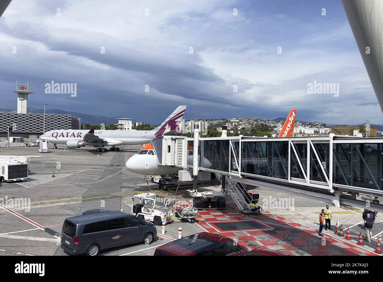 ©Francois Glories/MAXPPP - 09/09/2022 Passengers board an Easyjet ...