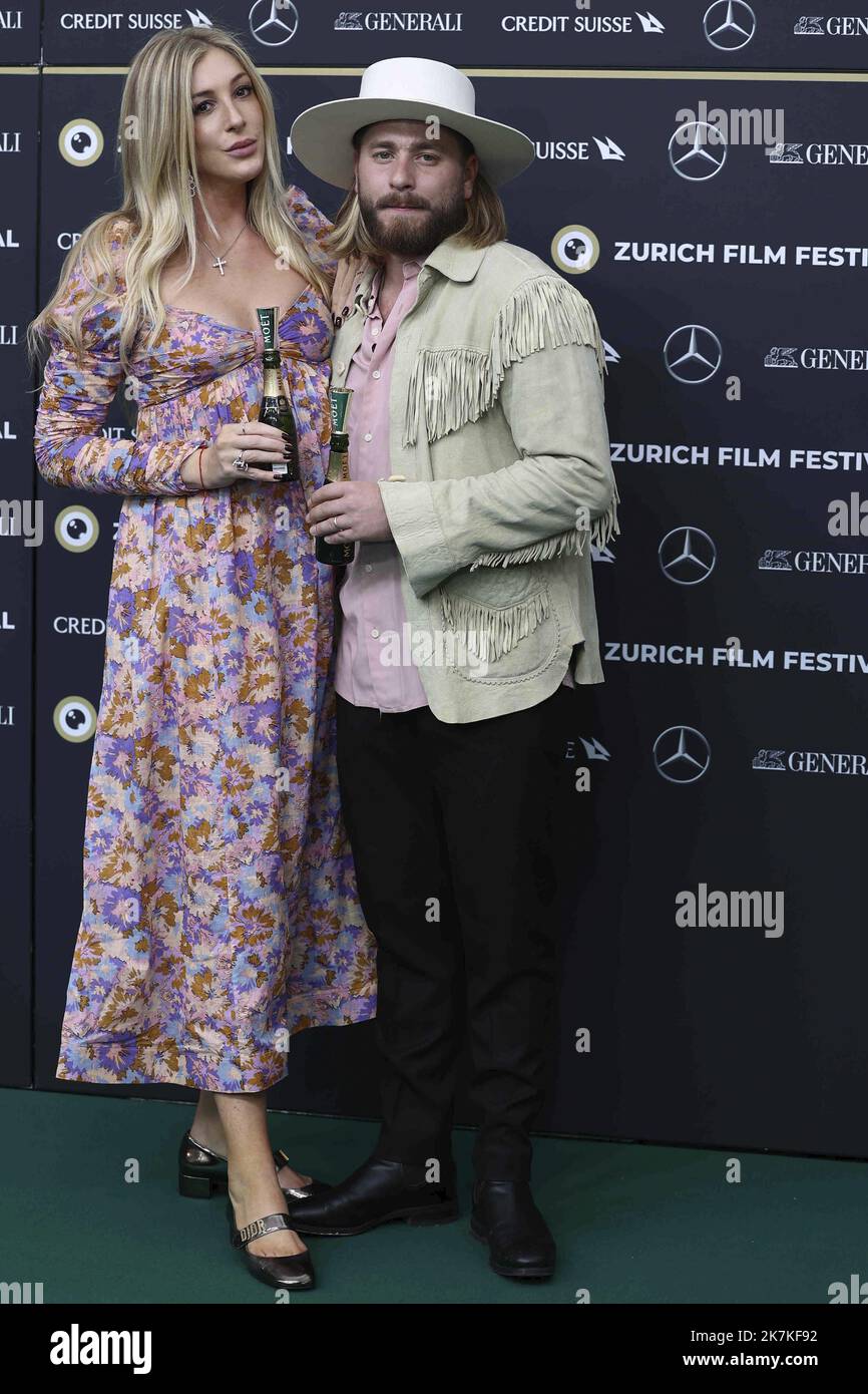 Moet chandon umbrella hi-res stock photography and images - Alamy