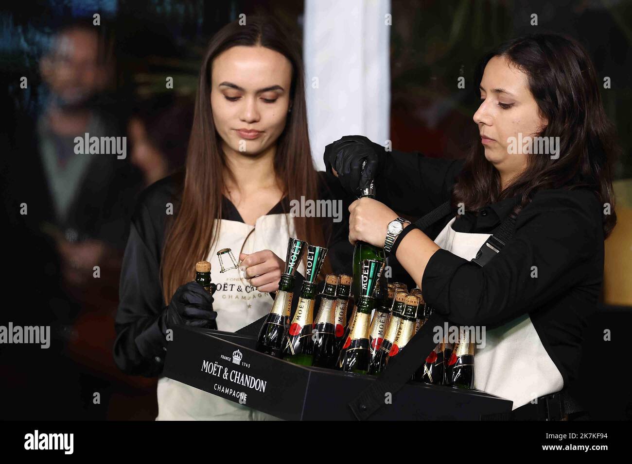 Moet chandon umbrella hi-res stock photography and images - Alamy