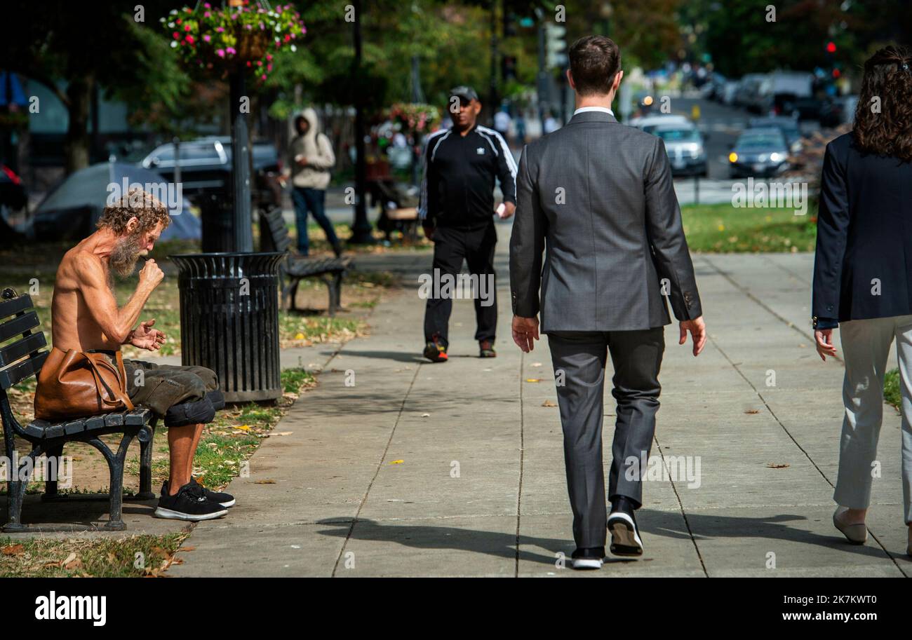 Homeless encampment us hi-res stock photography and images - Alamy