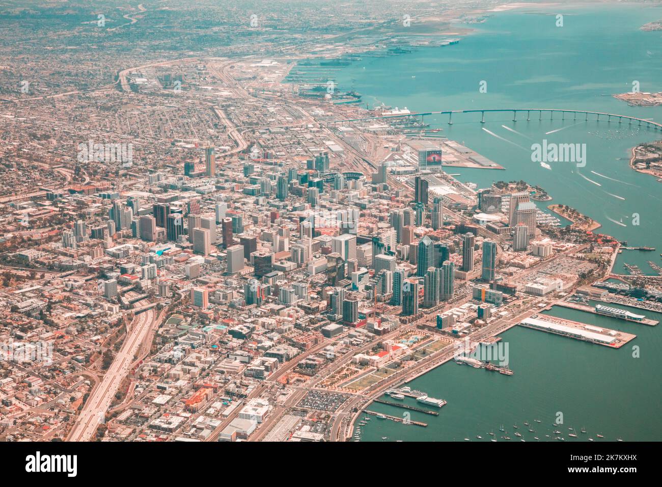 Aerial view big water hi-res stock photography and images - Alamy
