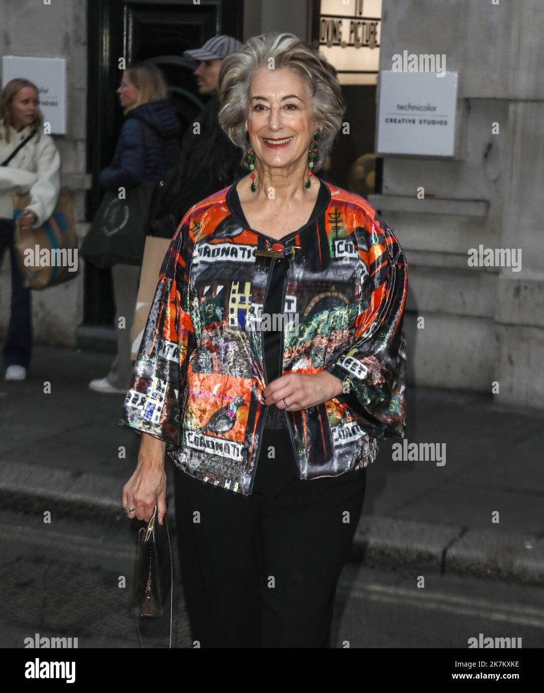 London, UK. 17th Oct, 2022. Maureen Lipman seen arriving for the Inside ...