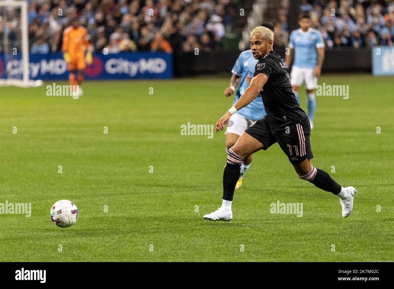 Ariel Lassiter (11) of Inter Miami CF controls ball during Audi 2022 ...