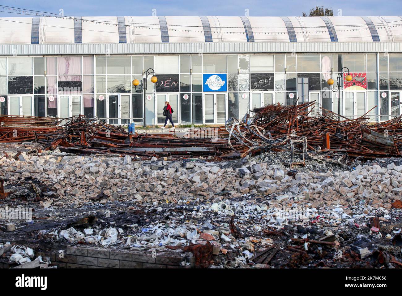 Non Exclusive: KHARKIV, UKRAINE - OCTOBER 09, 2022 - Aftermath of shelling of the Barabashovo ...