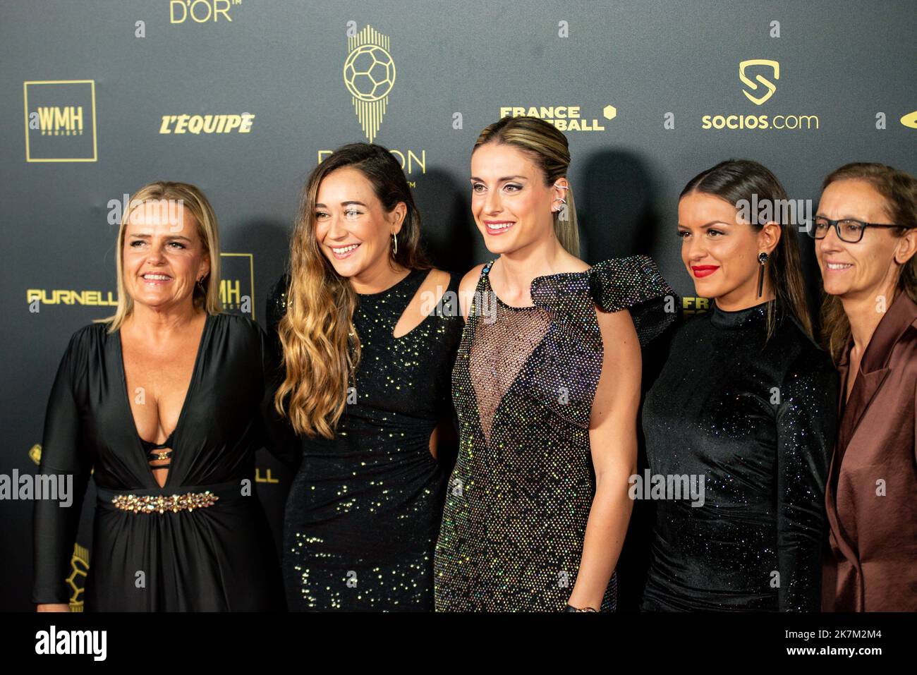 Alexia Putellas and her family members during the red carpet ceremony ...