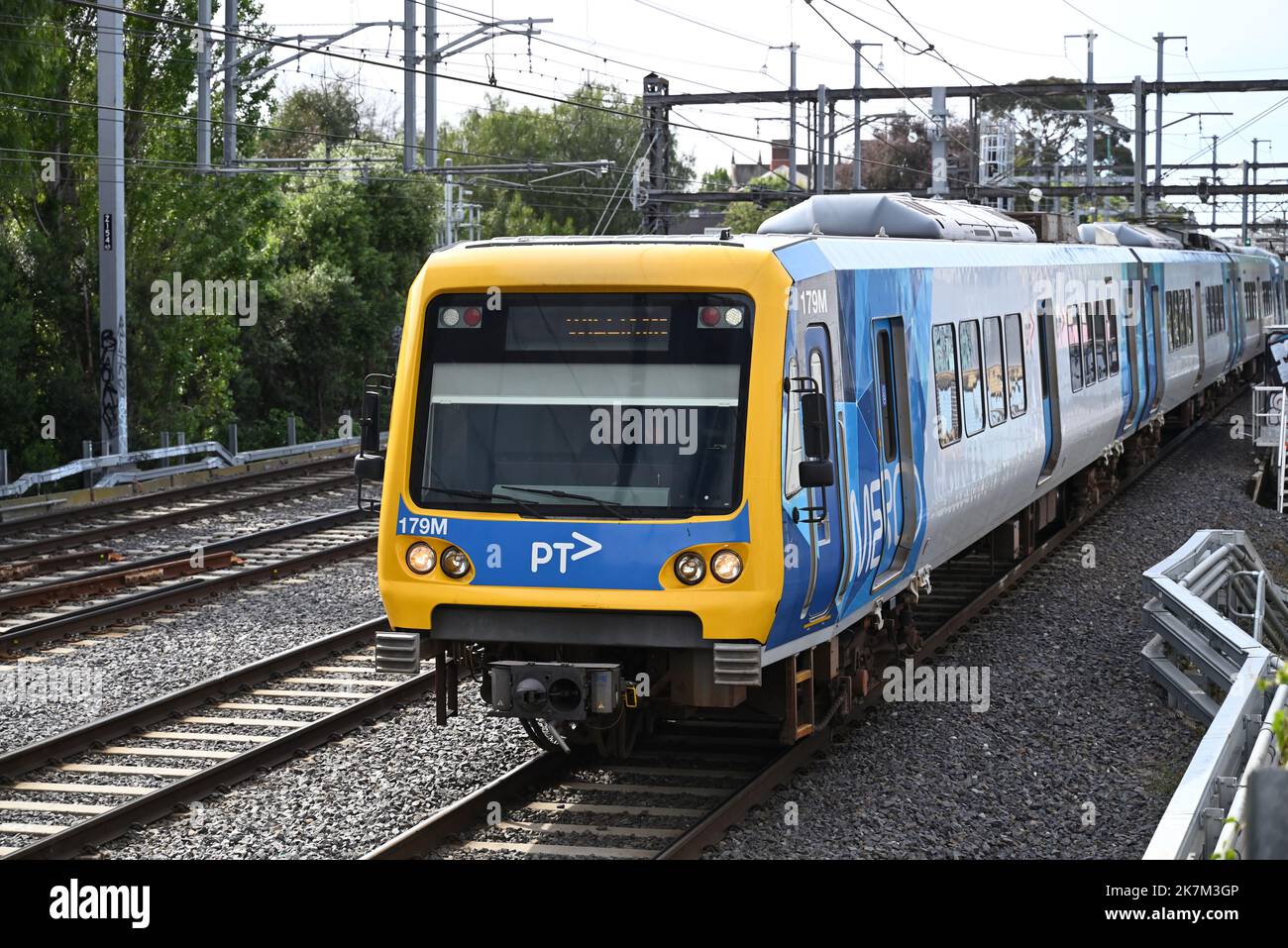 Front of an X'Trapolis 100 train as it travels through Melbourne's ...