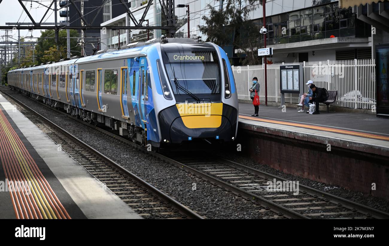 New High Capacity Metro Train as it arrives at South Yarra Railway ...
