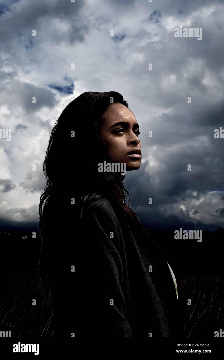 Brooding figure hi-res stock photography and images - Alamy