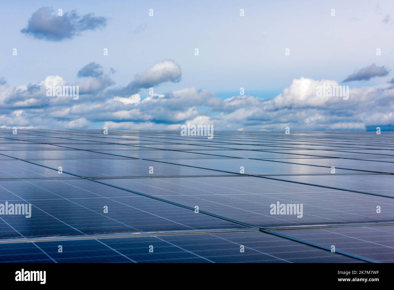 Solpaneler hi-res stock photography and images - Alamy