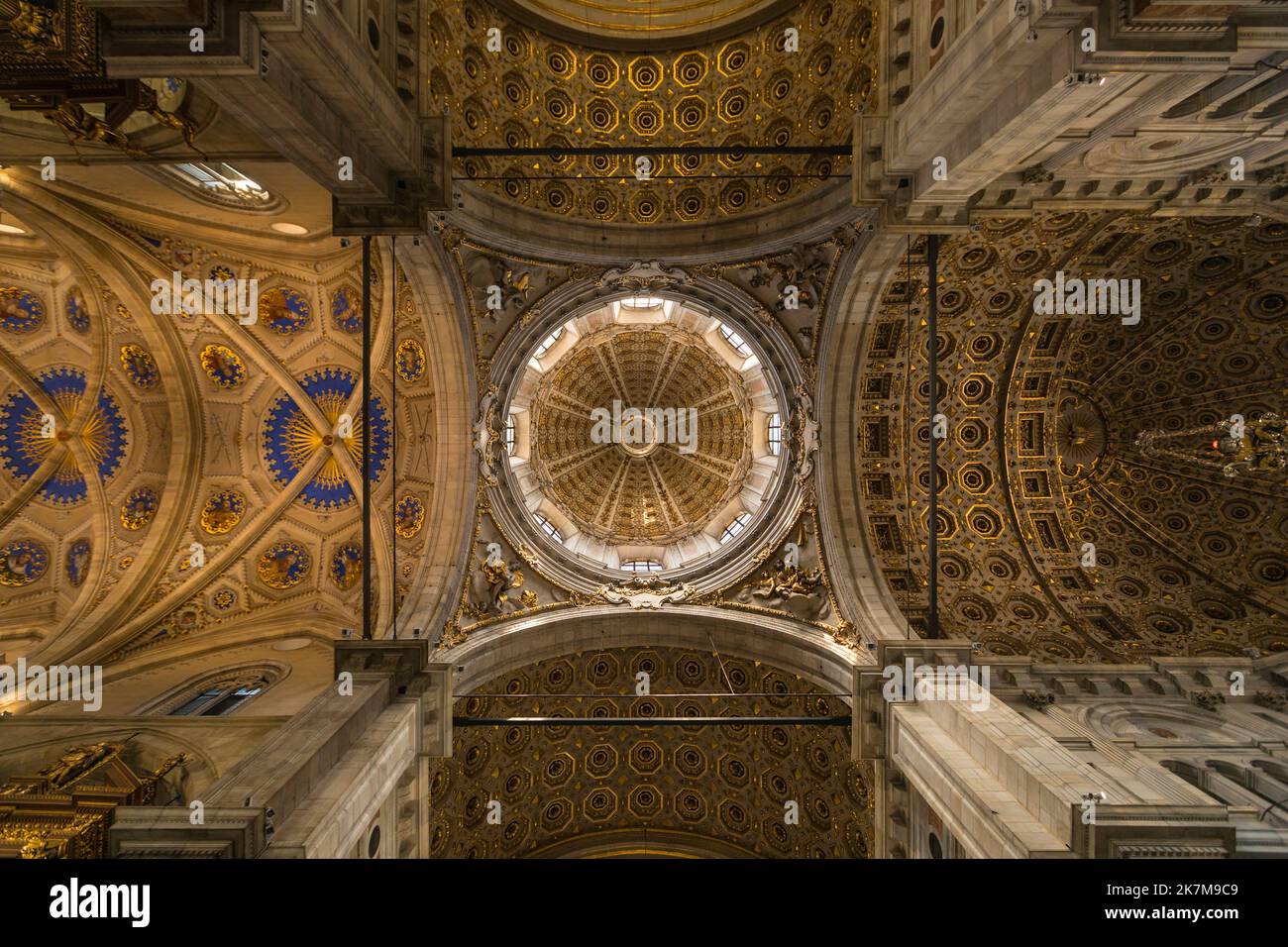 Vault of Como Cathedral or Cattedrale di Santa Maria Assunta or Duomo ...