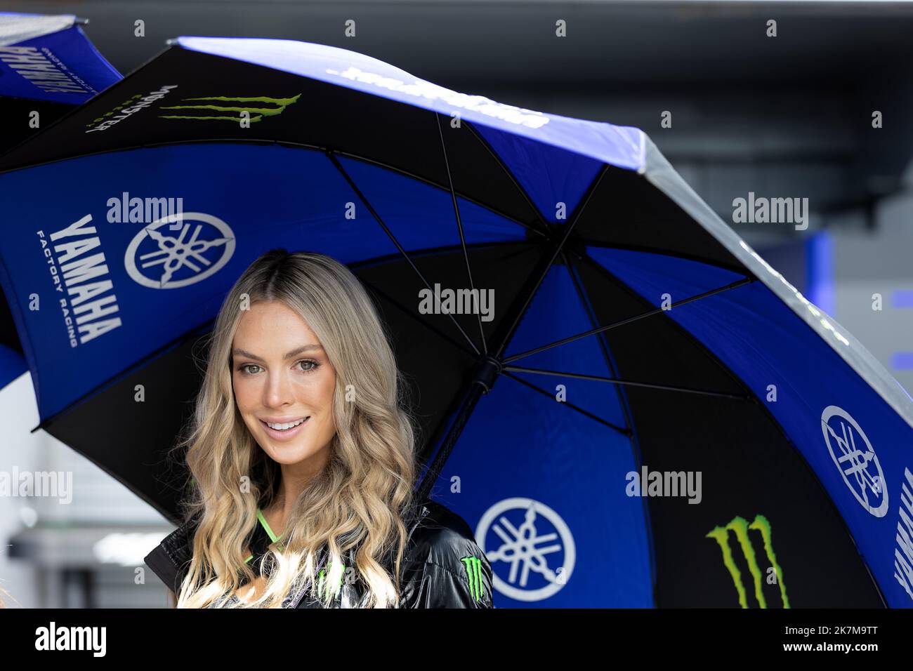 Phillip Island, Australia, 16 October, 2022. Monster Energy Grid Girls ...