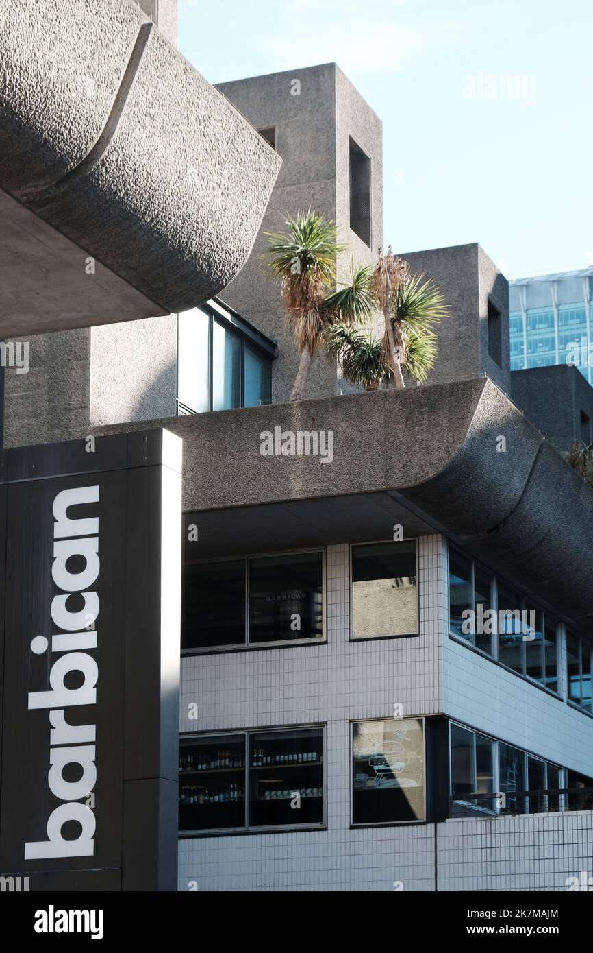 Upper barbican hi-res stock photography and images - Alamy