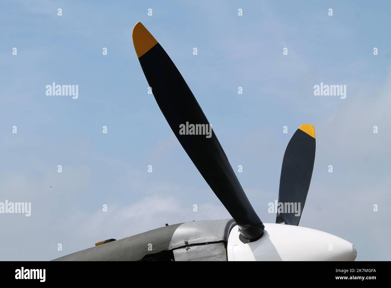 The Propeller of a Vintage World War Fighter Aircraft Stock Photo - Alamy