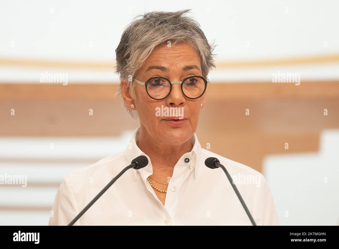 Booksellers conference hi-res stock photography and images - Alamy