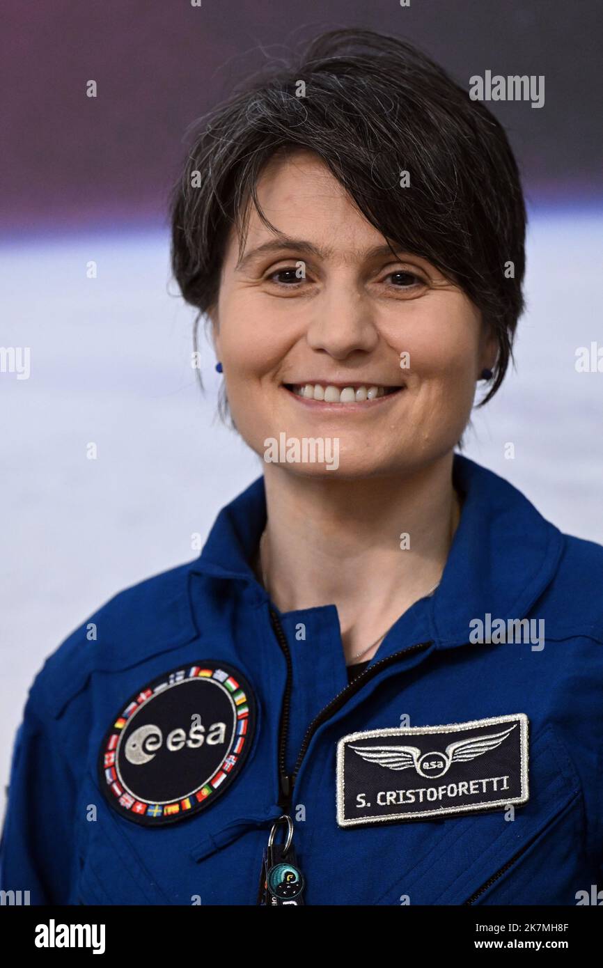 18 October 2022, North Rhine-Westphalia, Cologne: Samantha Cristoforetti, ESA astronaut, answers ...