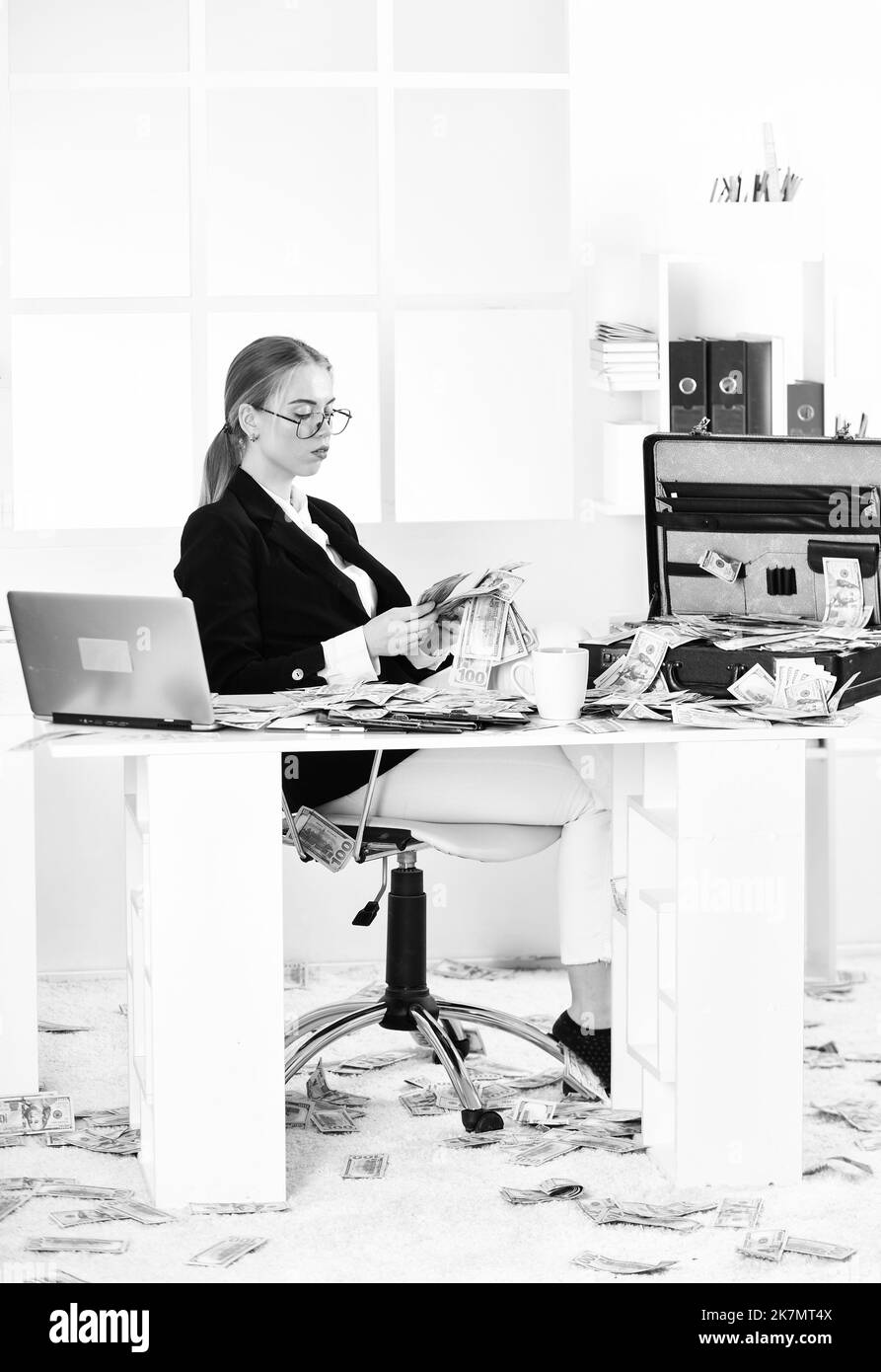 Financial success. Financial expert. Woman counting money. Accountant ...