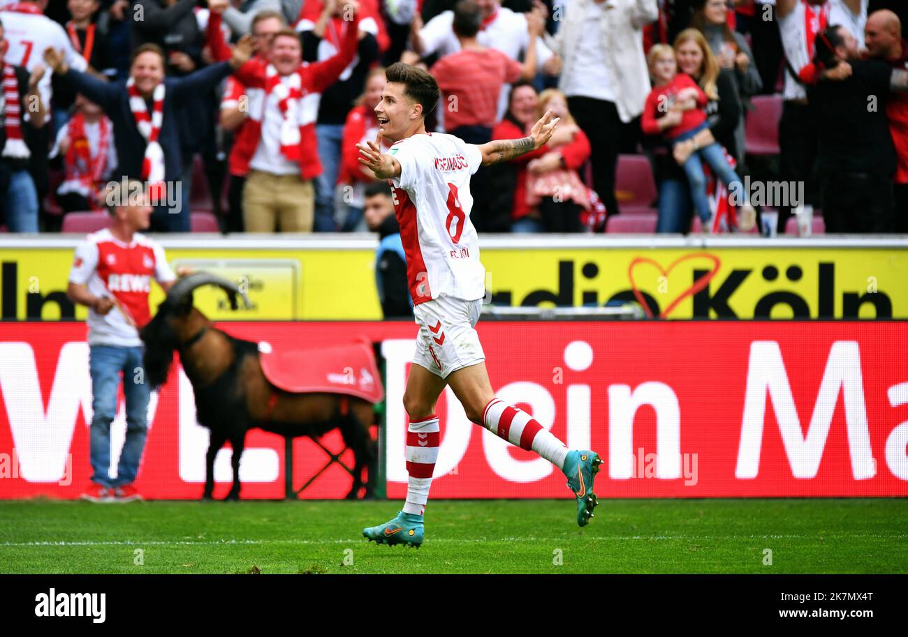 Bundesliga, Rhein Energie Stadium Cologne: 1. FC Köln vs FC Augsburg ...