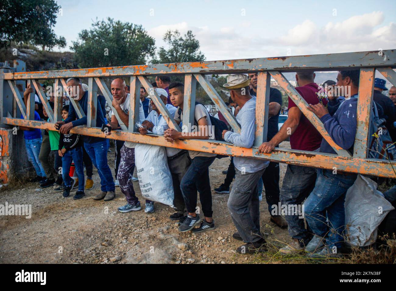 Israeli settlement of elon moreh hi-res stock photography and images ...