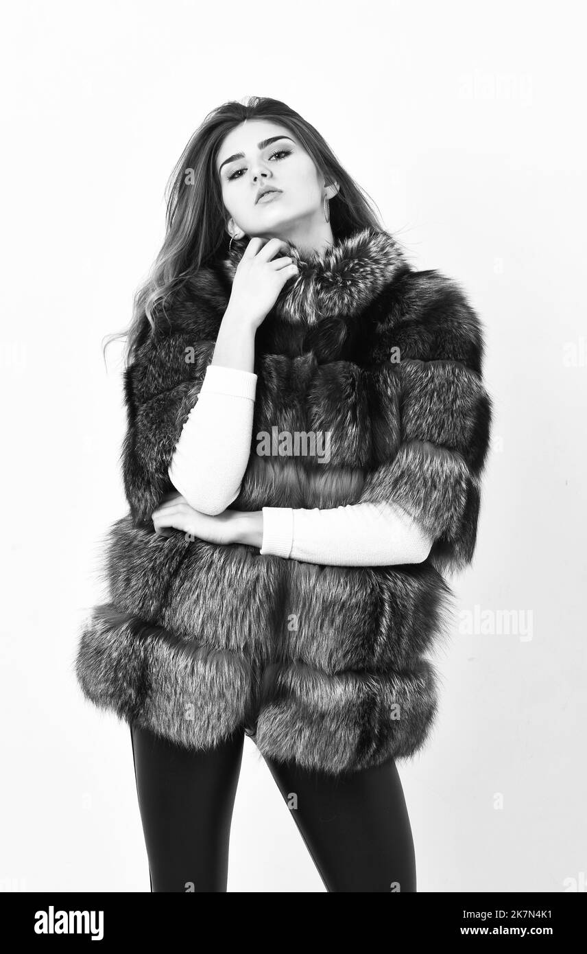 Female Brown Fur Coat Fur Store Model Enjoy Warm In Soft Fluffy Coat With Collar Woman Makeup