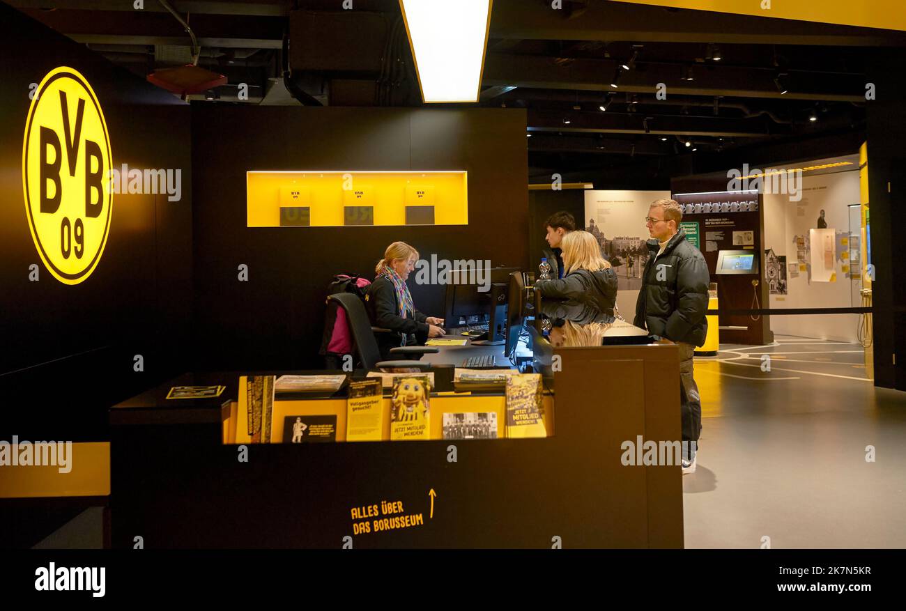 Visiting Borusseum museum at Signal Iduna Arena - the official ...