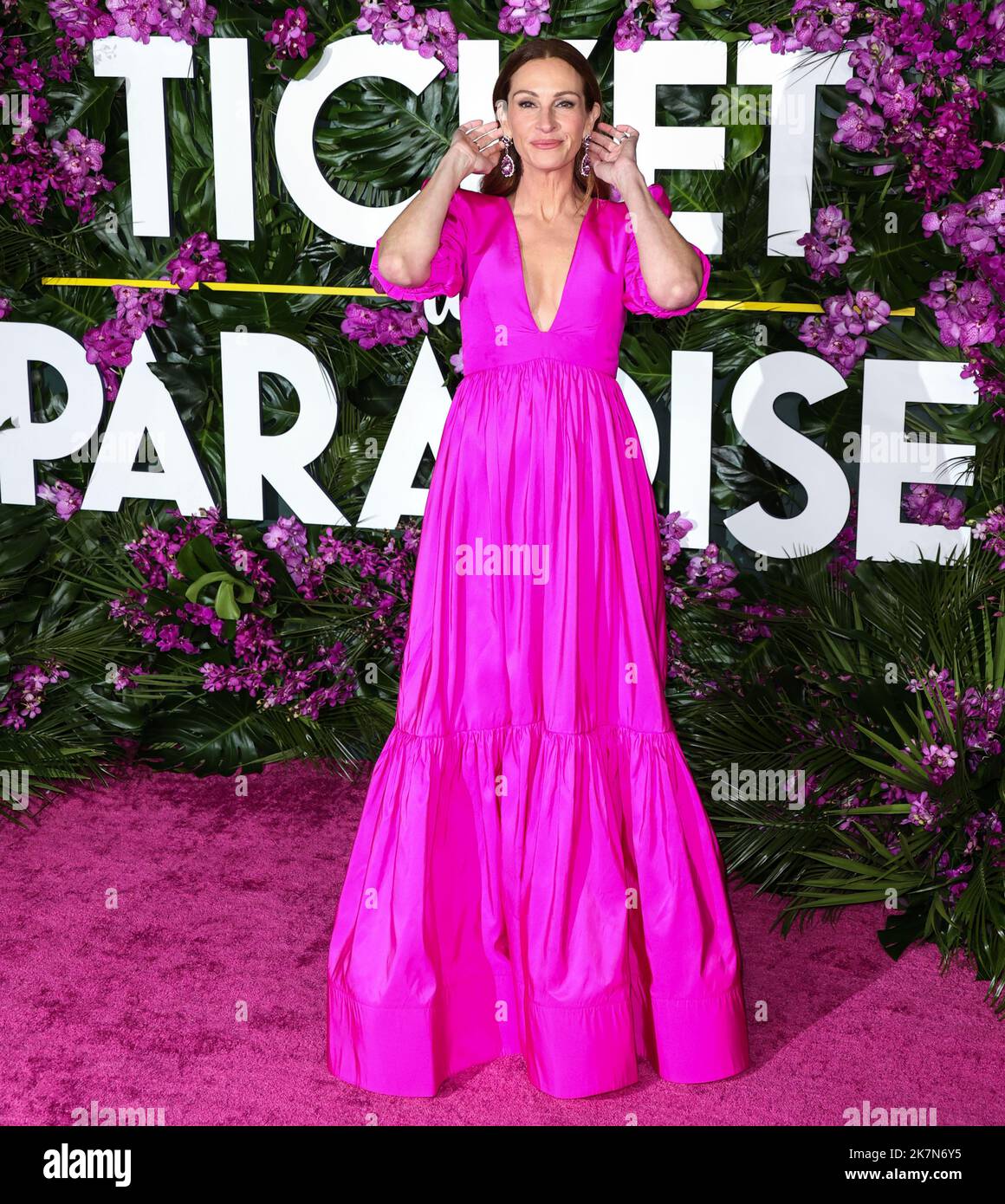 WESTWOOD, LOS ANGELES, CALIFORNIA, USA - OCTOBER 17: American actress ...