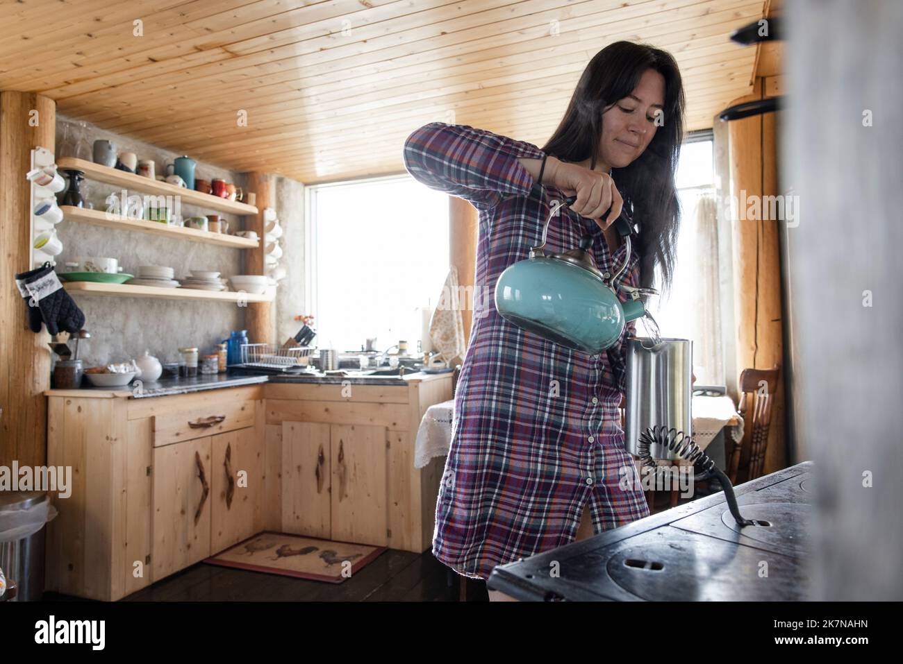 Jug pouring water hi-res stock photography and images - Alamy