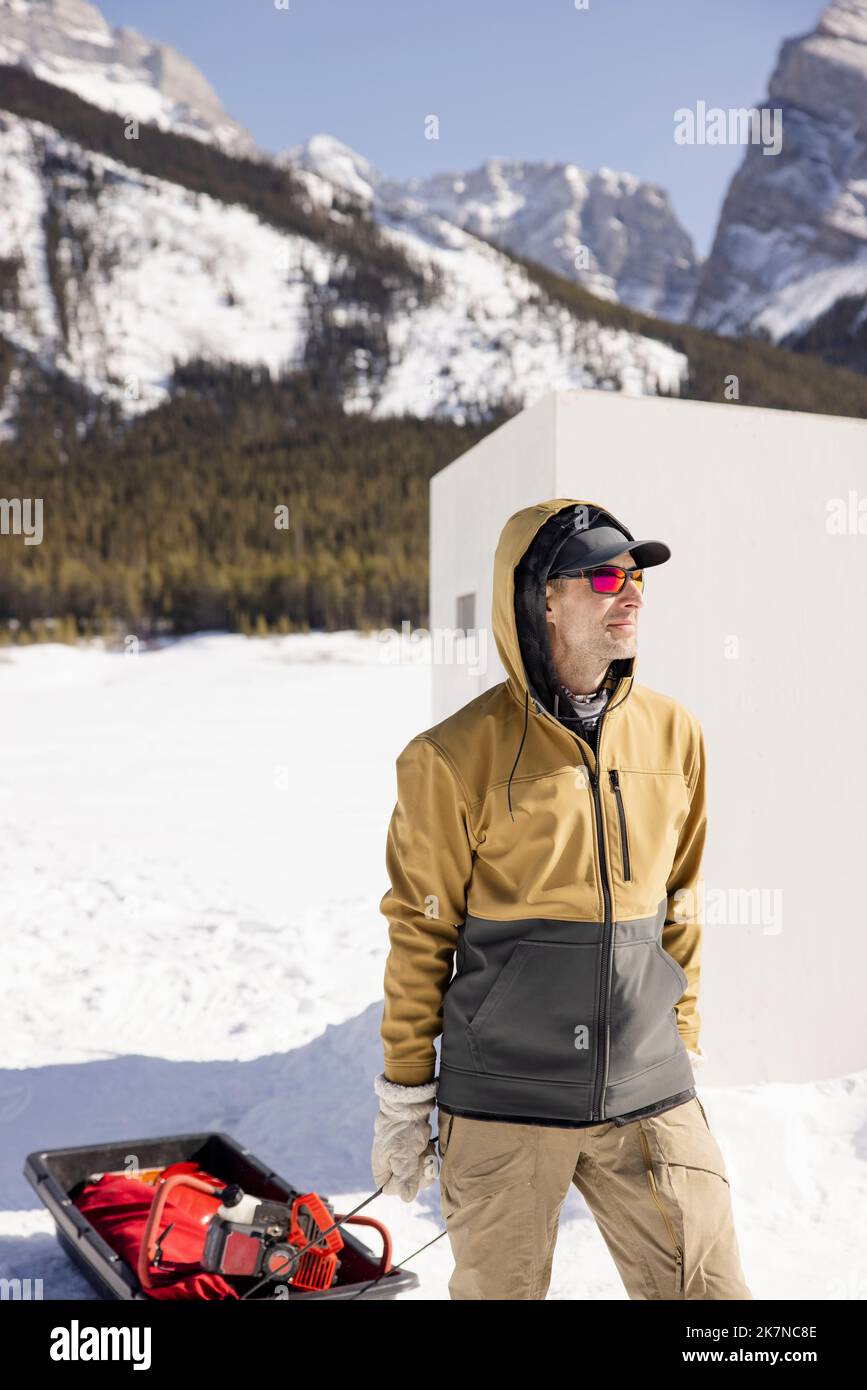 Pulling sled hi-res stock photography and images - Alamy