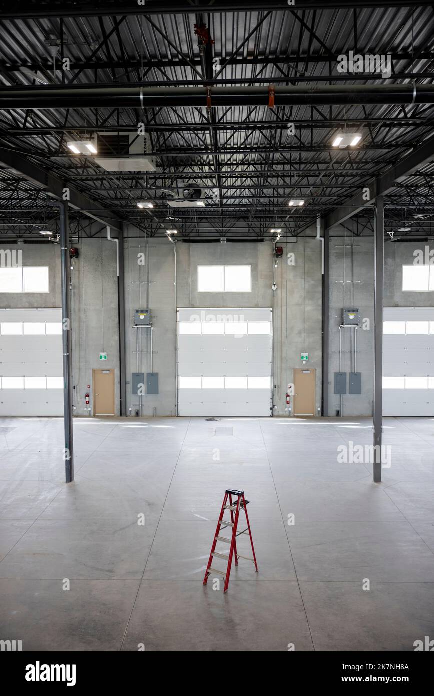 Empty ladder hi-res stock photography and images - Alamy