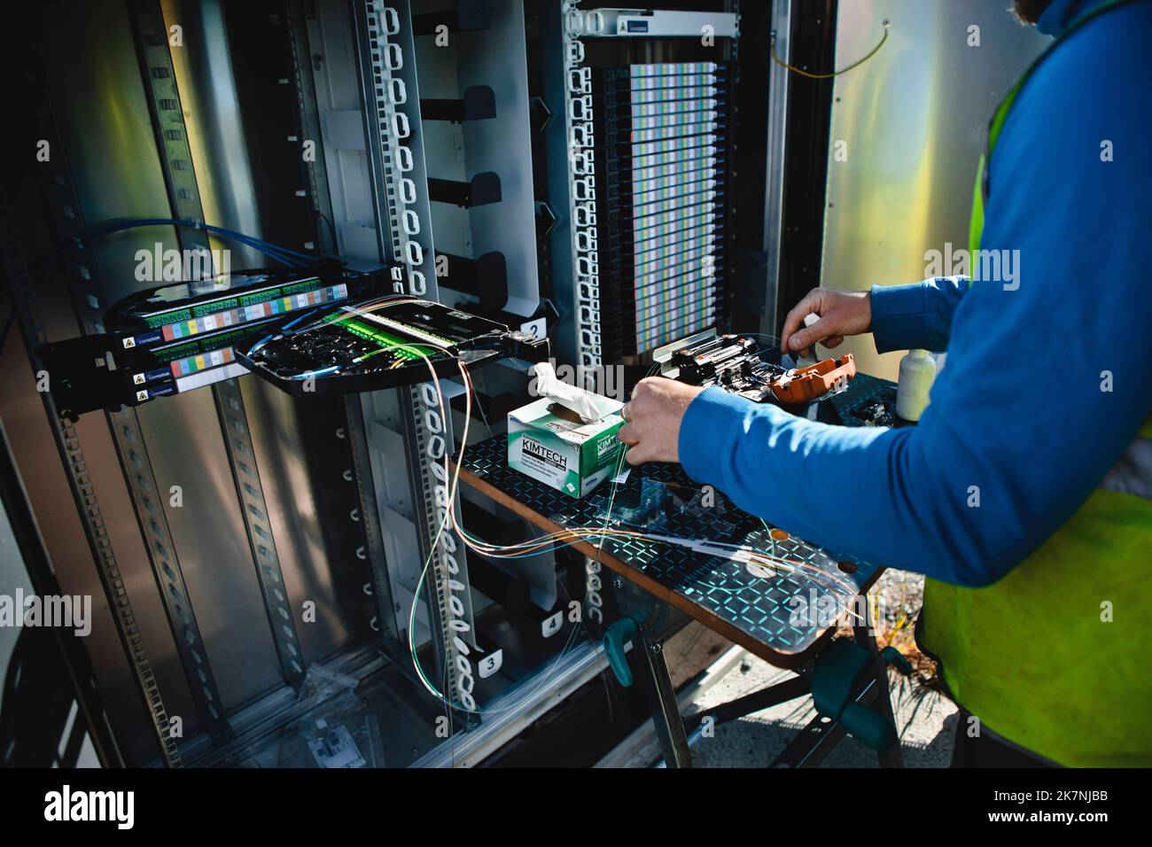 Dol de Bretagne (Brittany, north western France): deployment of fiber ...