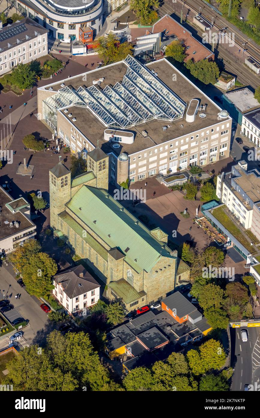 Aerial view, city hall, catholic church St. Katharina, Unna, Ruhr area ...