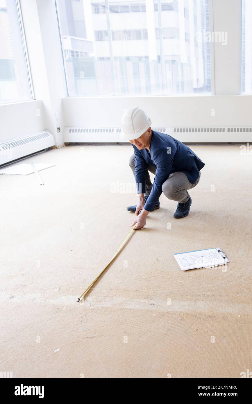 Smart refurbishment hi-res stock photography and images - Alamy