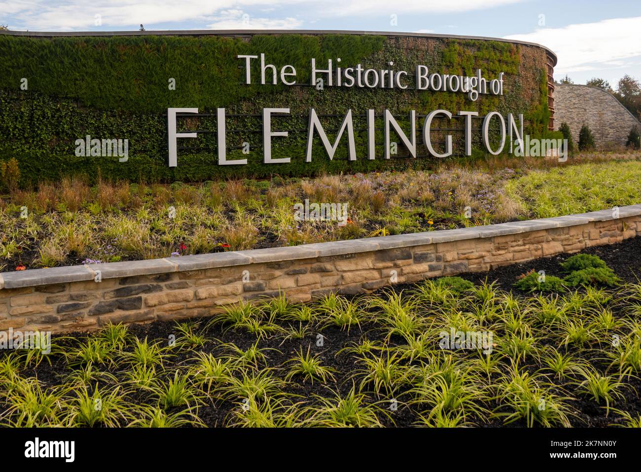 Historic plantings hi-res stock photography and images - Alamy