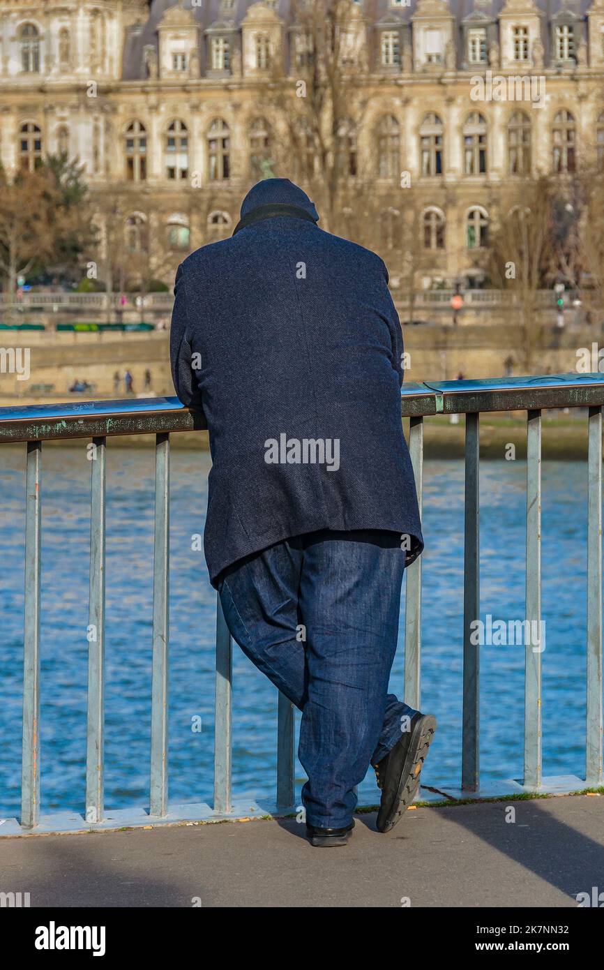 Fat man back view hi-res stock photography and images - Alamy