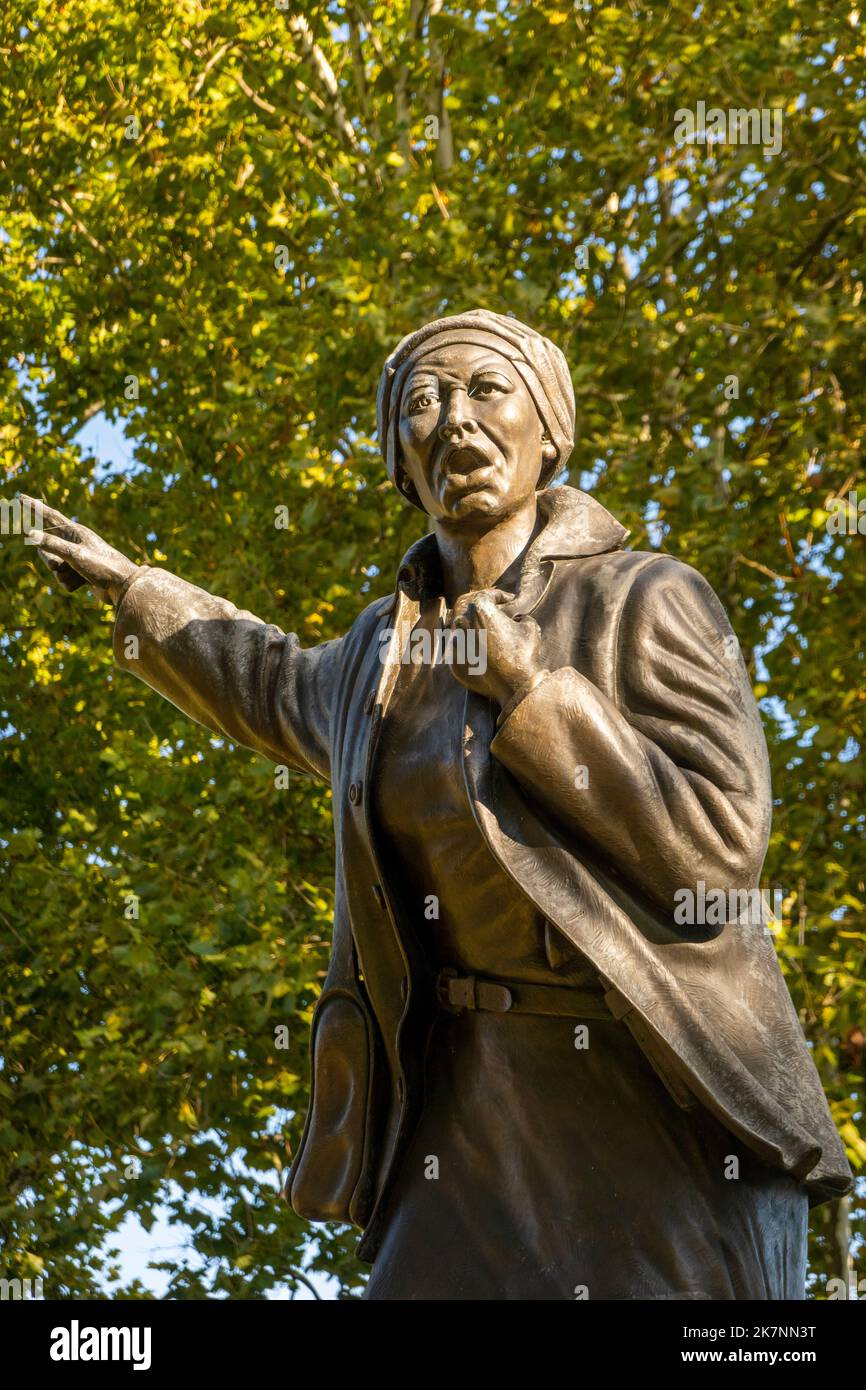 Harriet Ross Tubman memorial in Bristol PA Stock Photo - Alamy