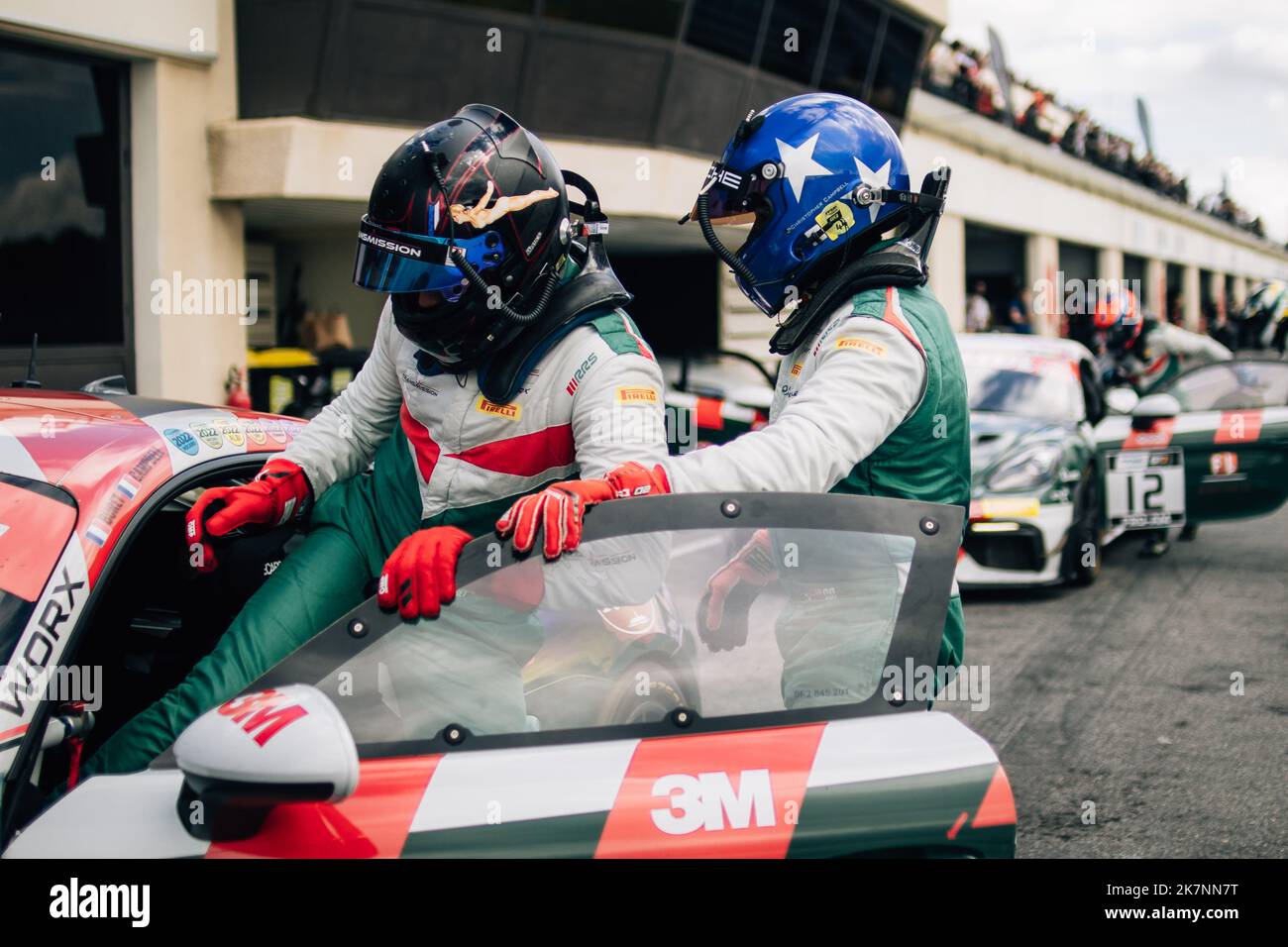 BURET Timothé, K-Worx, Porsche 718 Cayman GT4 RS Clubsport, CAMPBELL ...