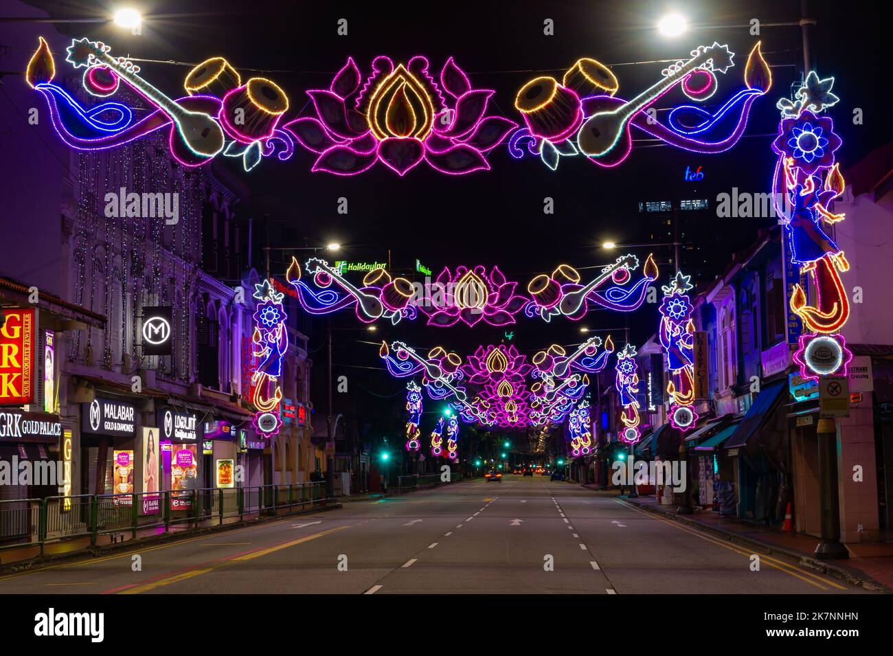 Deepavali little india singapore hi-res stock photography and images ...