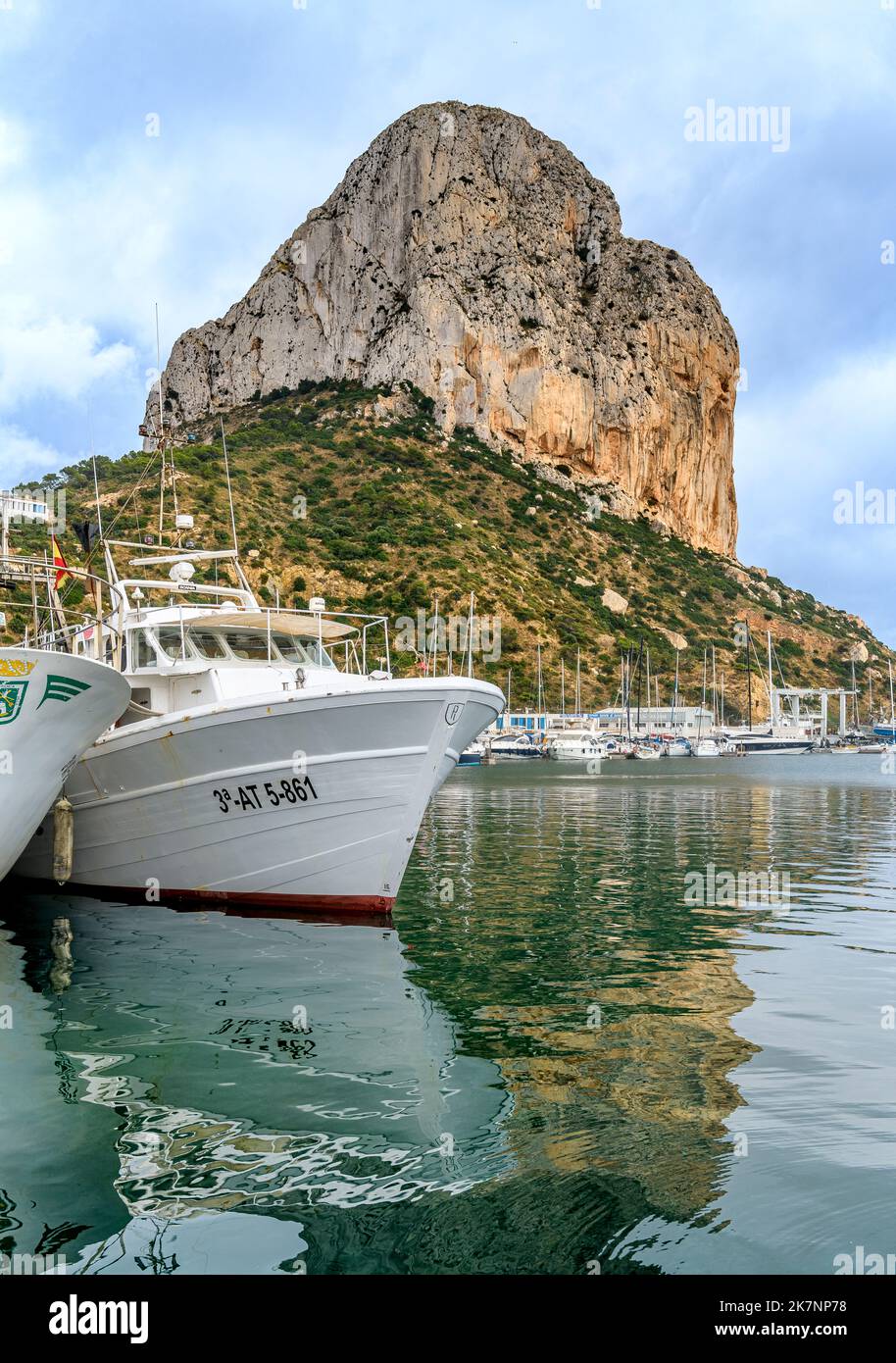 A massive limestone outcrop called Penon de Ifach rock is the most ...