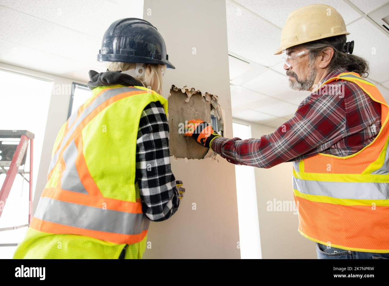 Construction office workers hi-res stock photography and images - Alamy