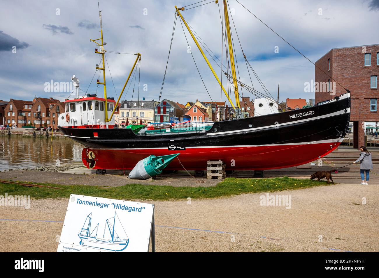 Binnenhafen Husum, Husum inland port, rails of the slipway of the ...