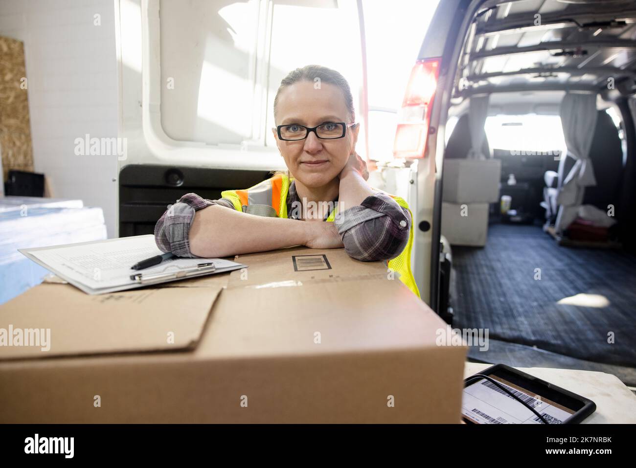 Woman head loading hi-res stock photography and images - Alamy