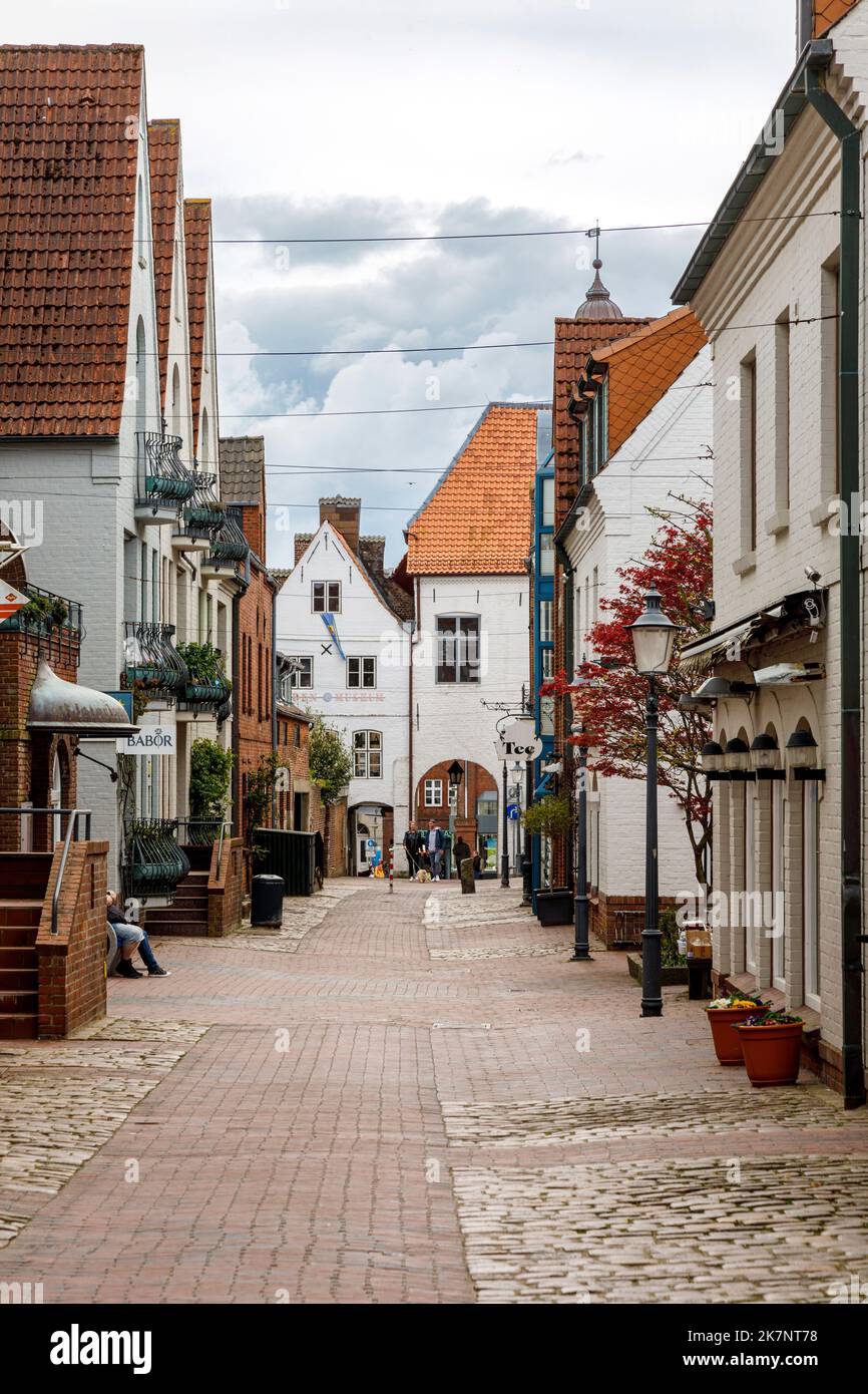 Schlossgang in Husum's old town, connection between the city center and ...